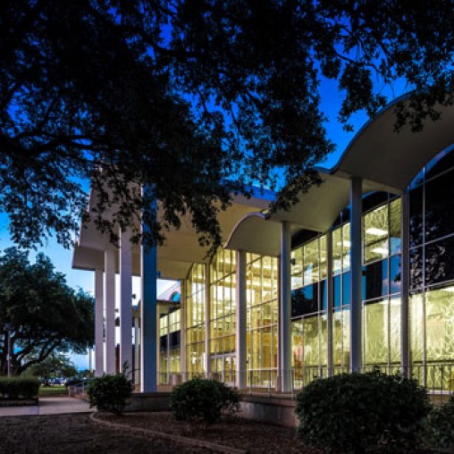 San Jacinto College, Lee Davis Library | Projects | Gensler
