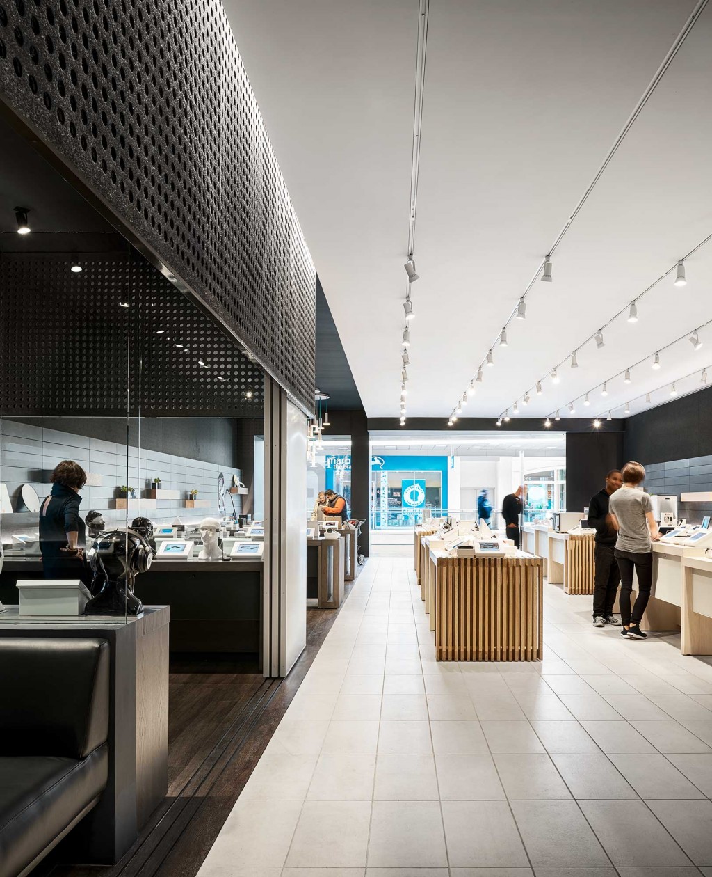 b8ta | Projects | Gensler