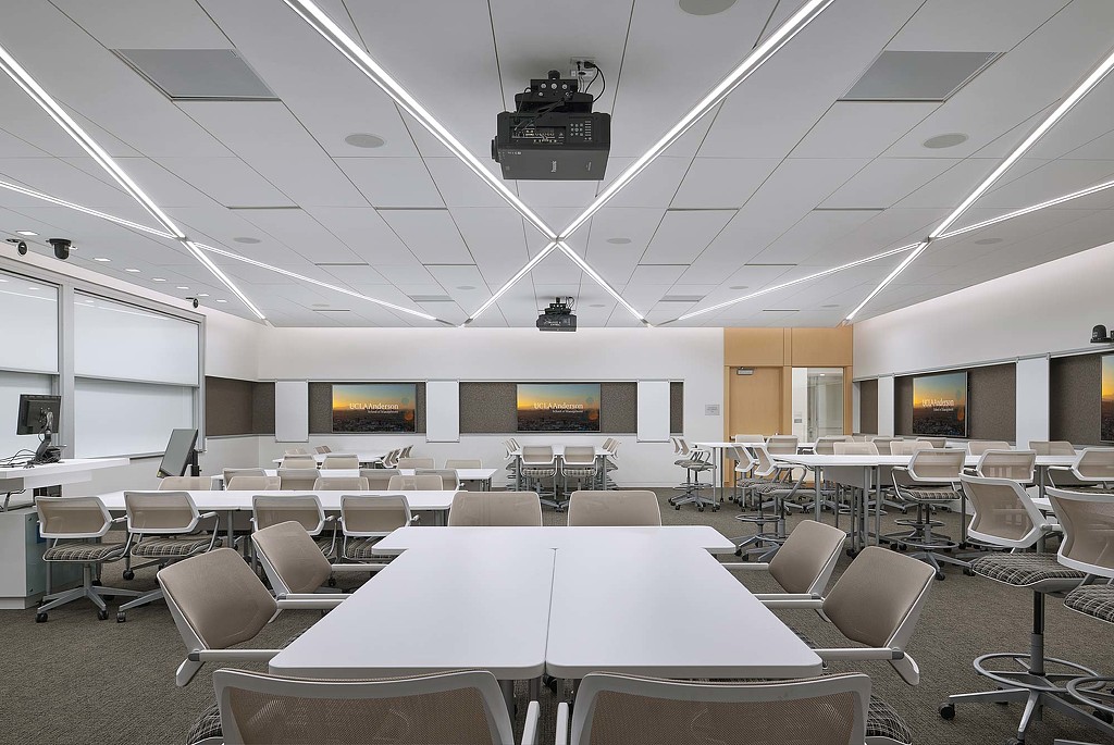 UCLA Anderson Marion Anderson Hall | Projects | Gensler