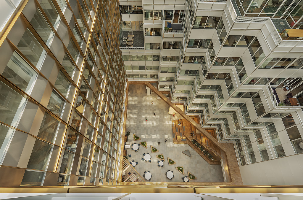 Metropolitan Square Repositioning | Projects | Gensler