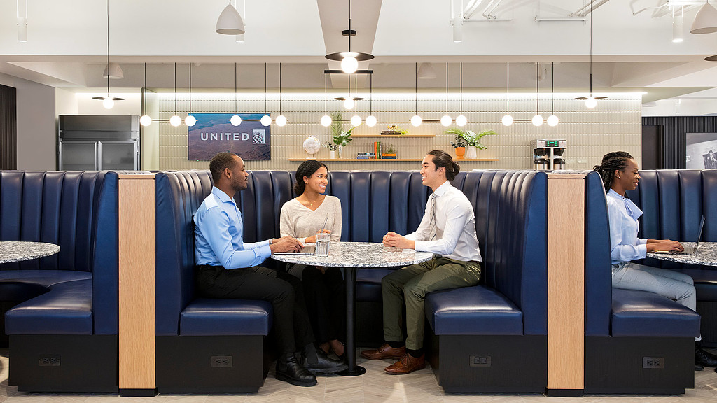 United Airlines Amenity Hub | Projects | Gensler