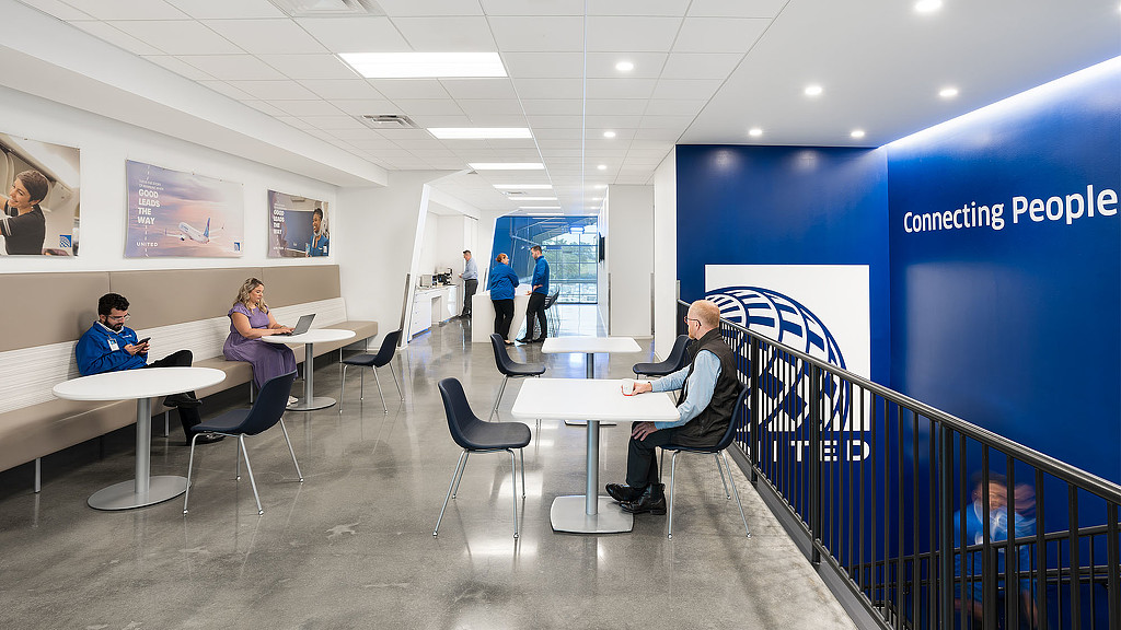 United Airlines Inflight Training Center | Gensler United Airlines Inflight Training Center | Gensler