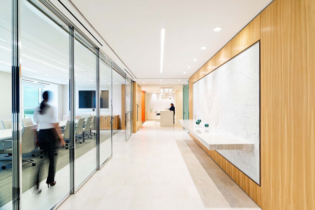 DLA Piper Miami | Projects | Gensler