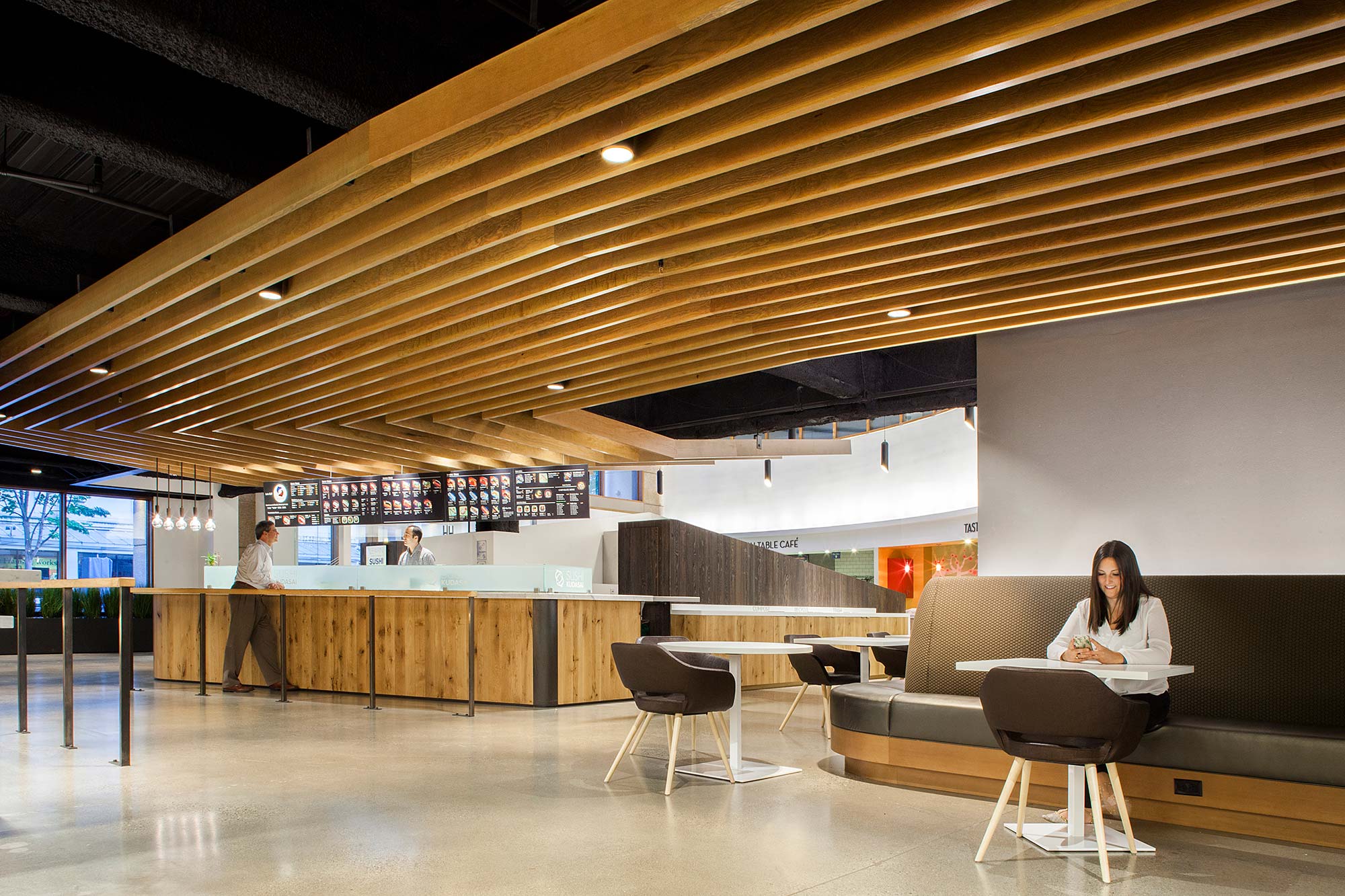 Century Square, Dining and Café | Projects | Gensler
