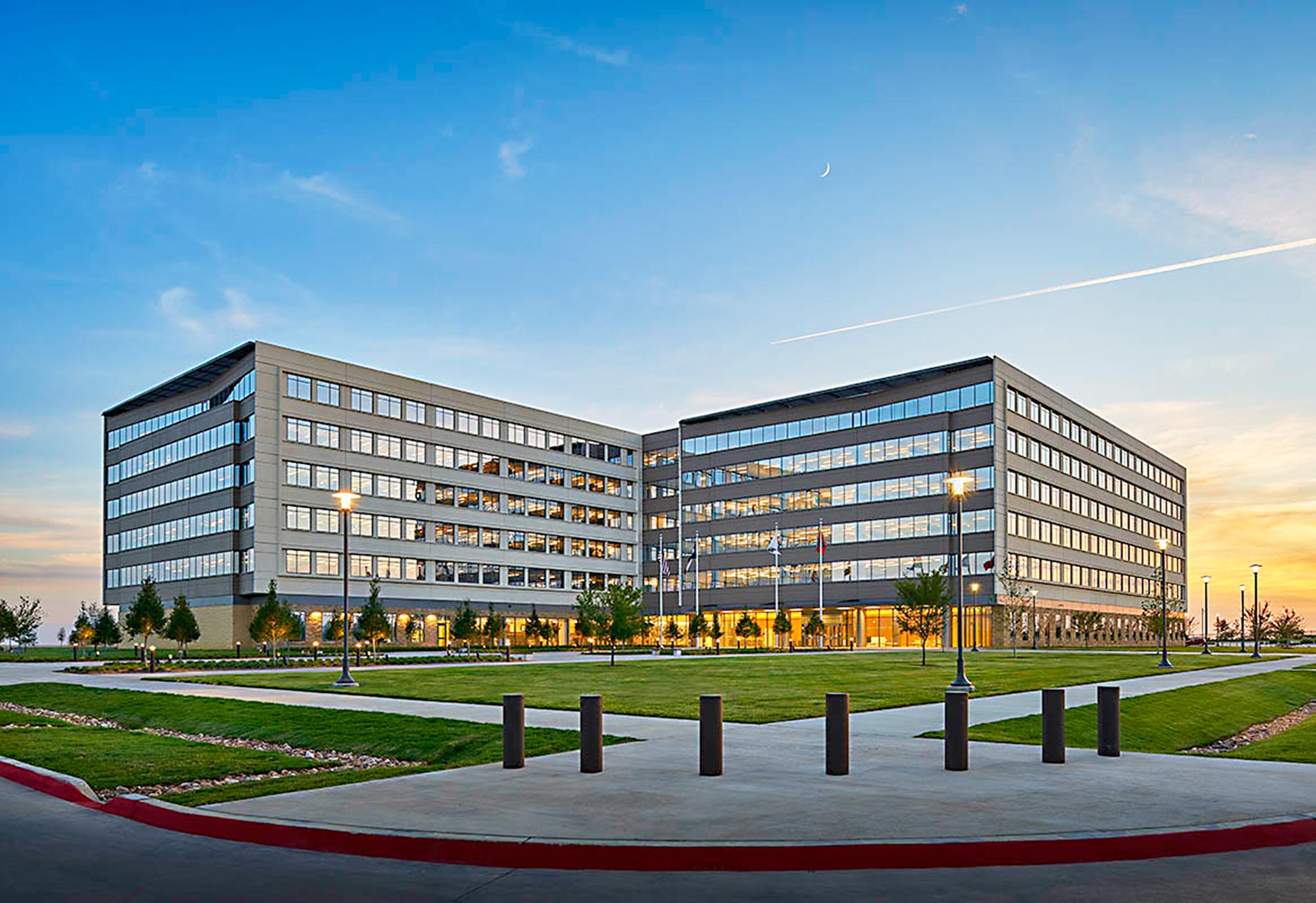 Federal Aviation Administration Southwest Regional Headquarters | Gensler