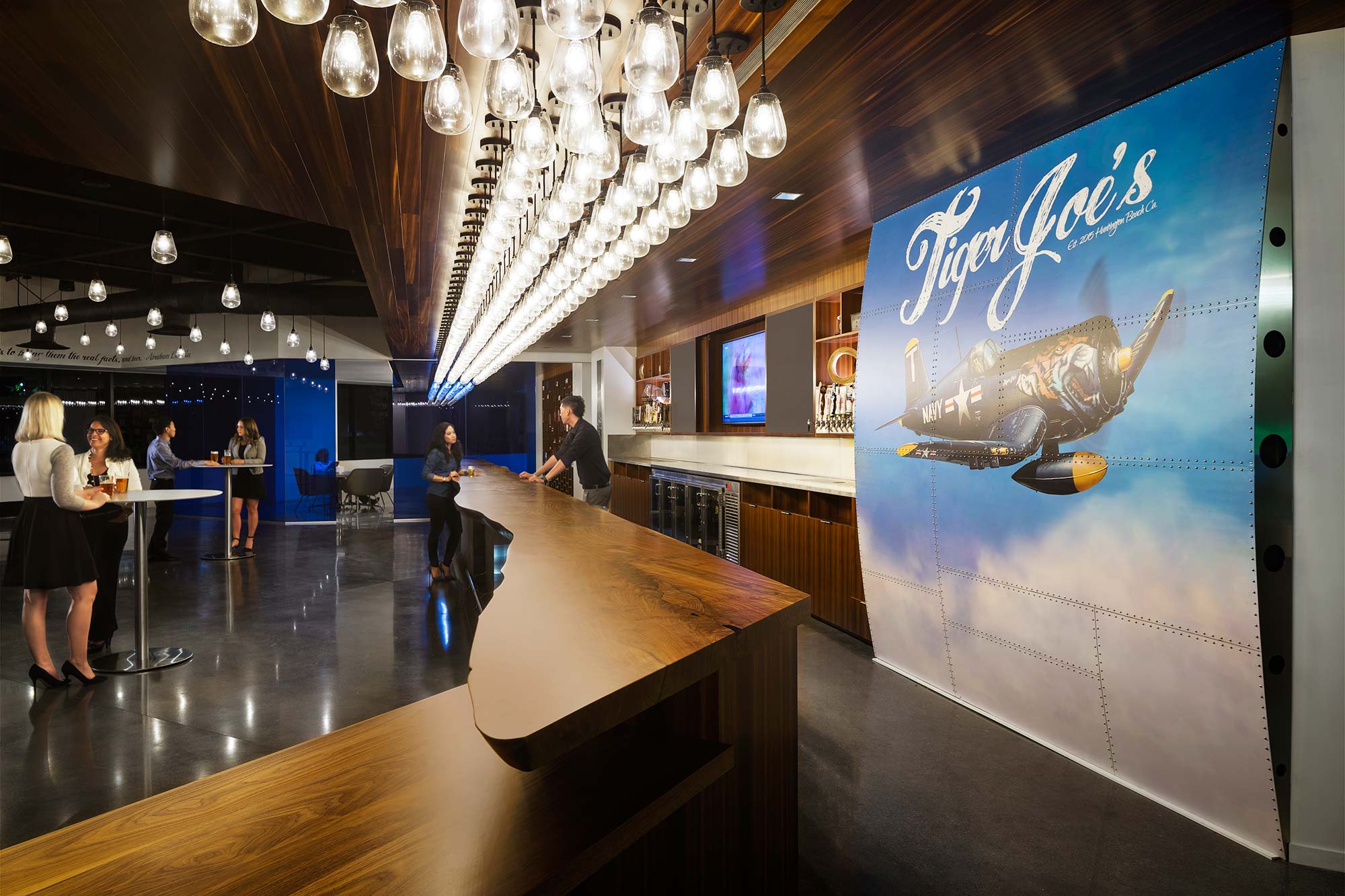 Harbor Distributing Headquarters | Projects | Gensler