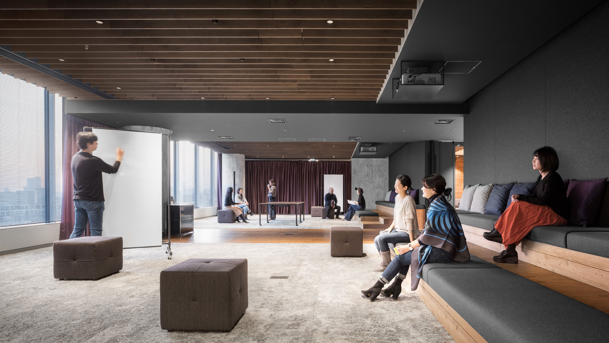 Accenture Innovation Hub Tokyo | Projects | Gensler