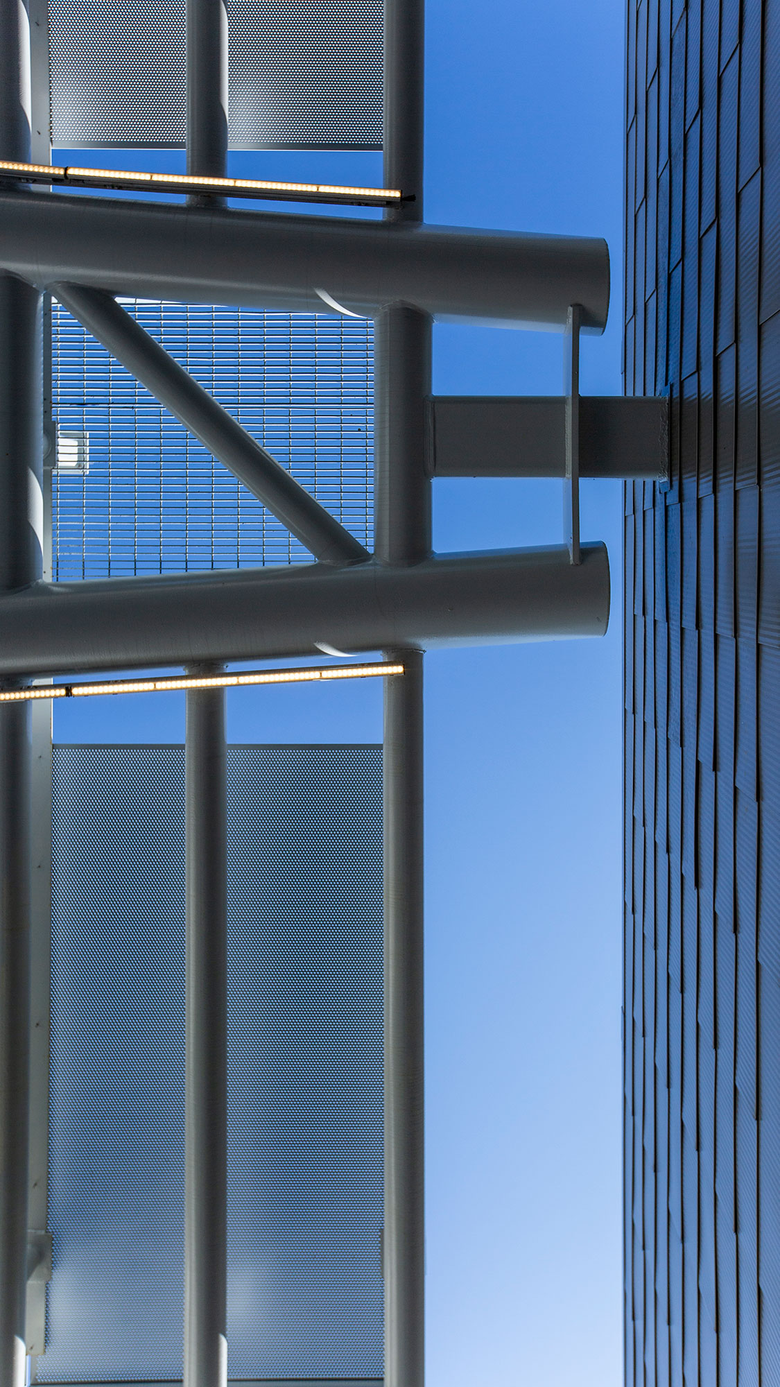 Hilton Austin Overhead Walkway | Projects | Gensler