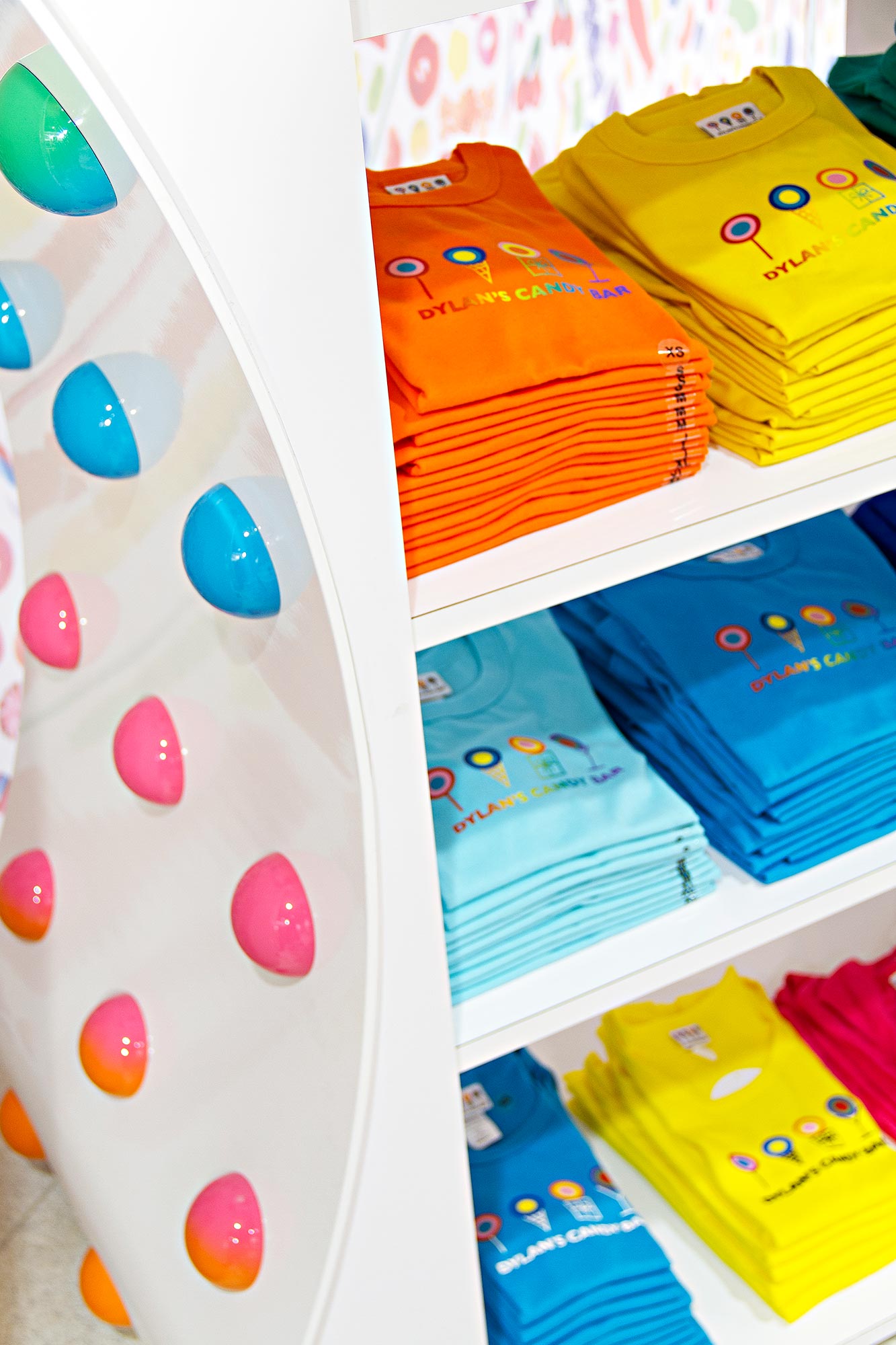 Dylan’s Candy Bar | Projects | Gensler