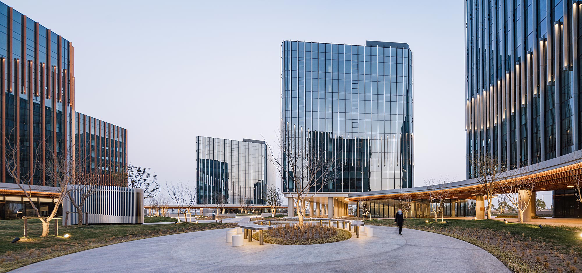 Lingang Sci-Tech City Innovation Cube Phase I: Zhijing Technology ...