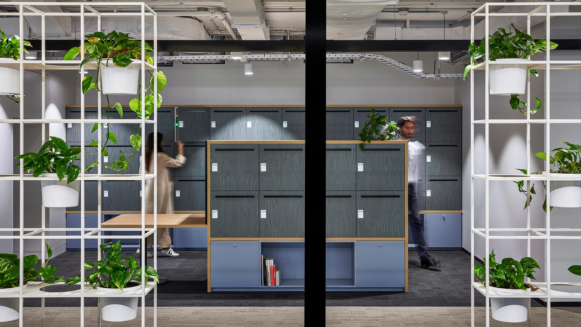 Confidential Global Insurance Company | Projects | Gensler
