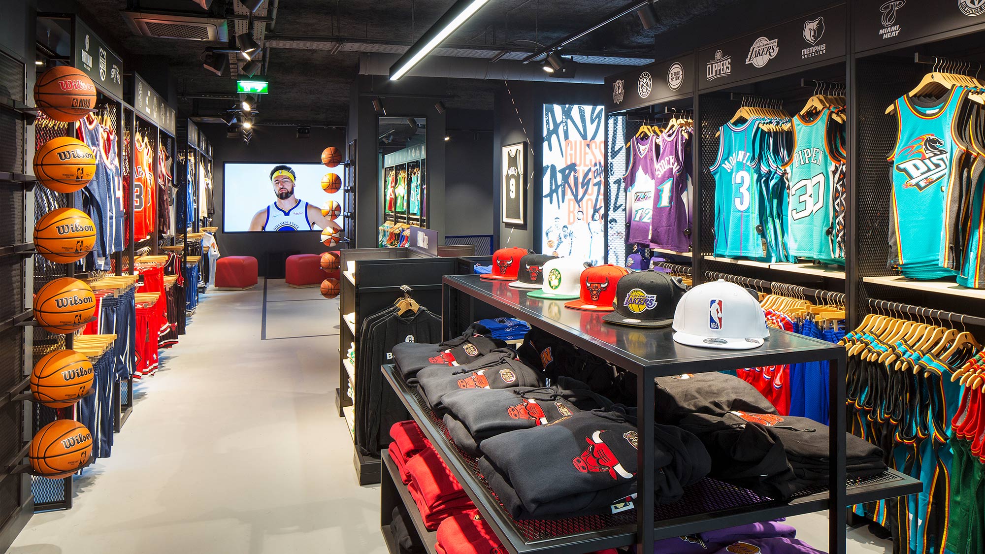 NBA Store Paris | Projects | Gensler