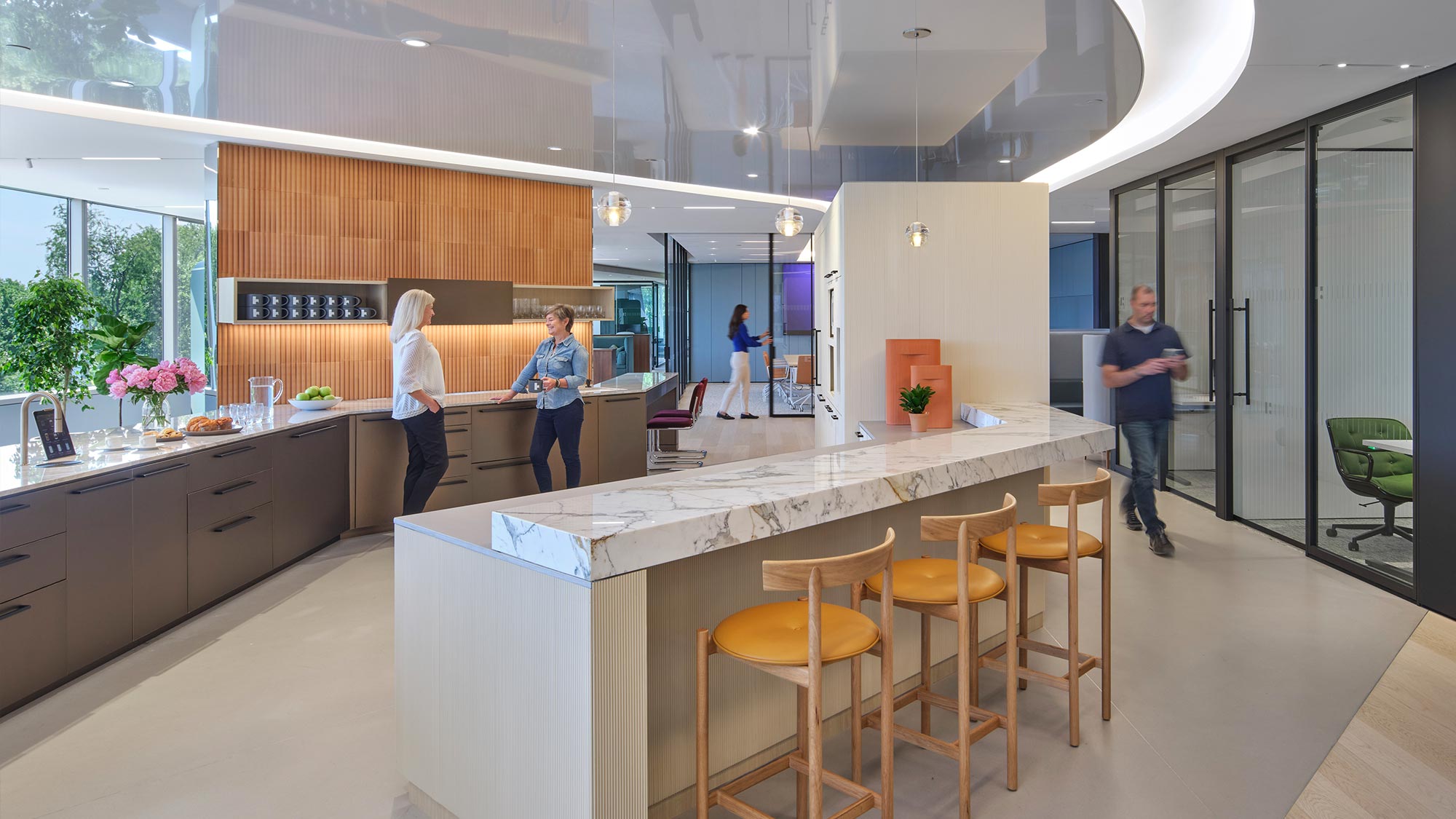 Bialek Office / Showroom | Projects | Gensler
