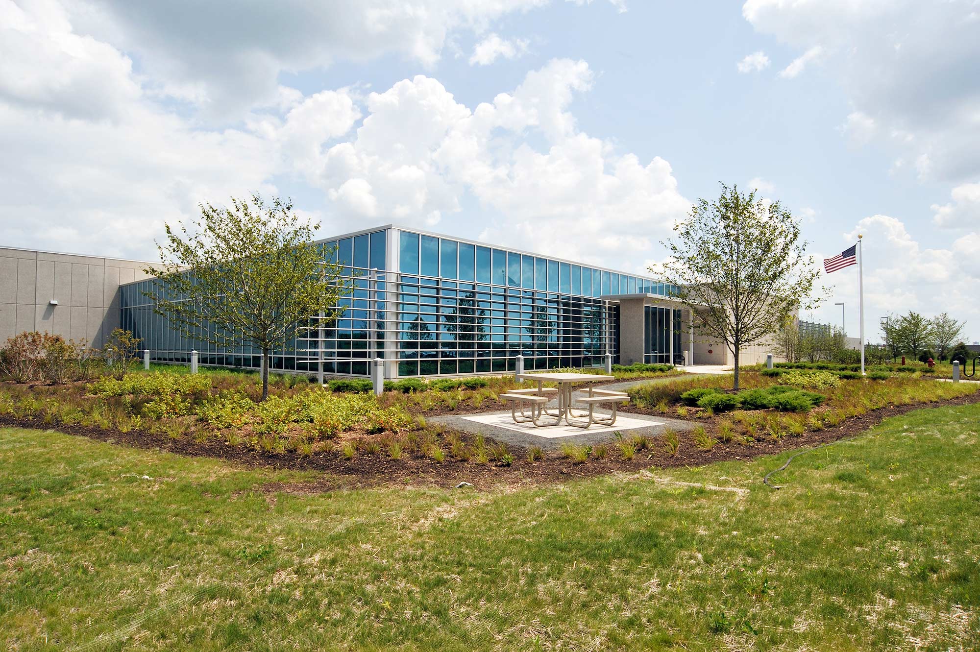 Financial Services (Full-Service Insurance) Company | Gensler